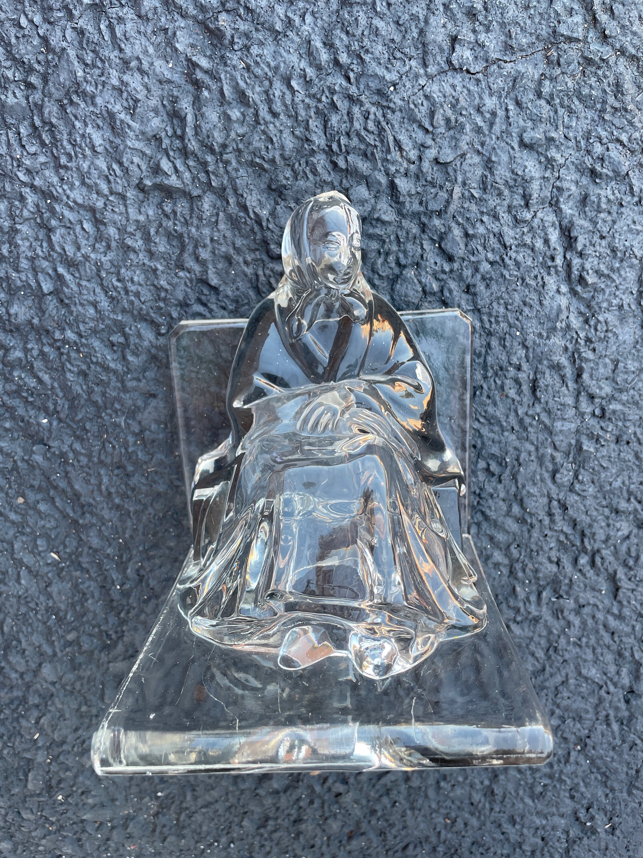 Sculpture of Old Woman, Glass Figurine, Collectible Figure in Crystal ...