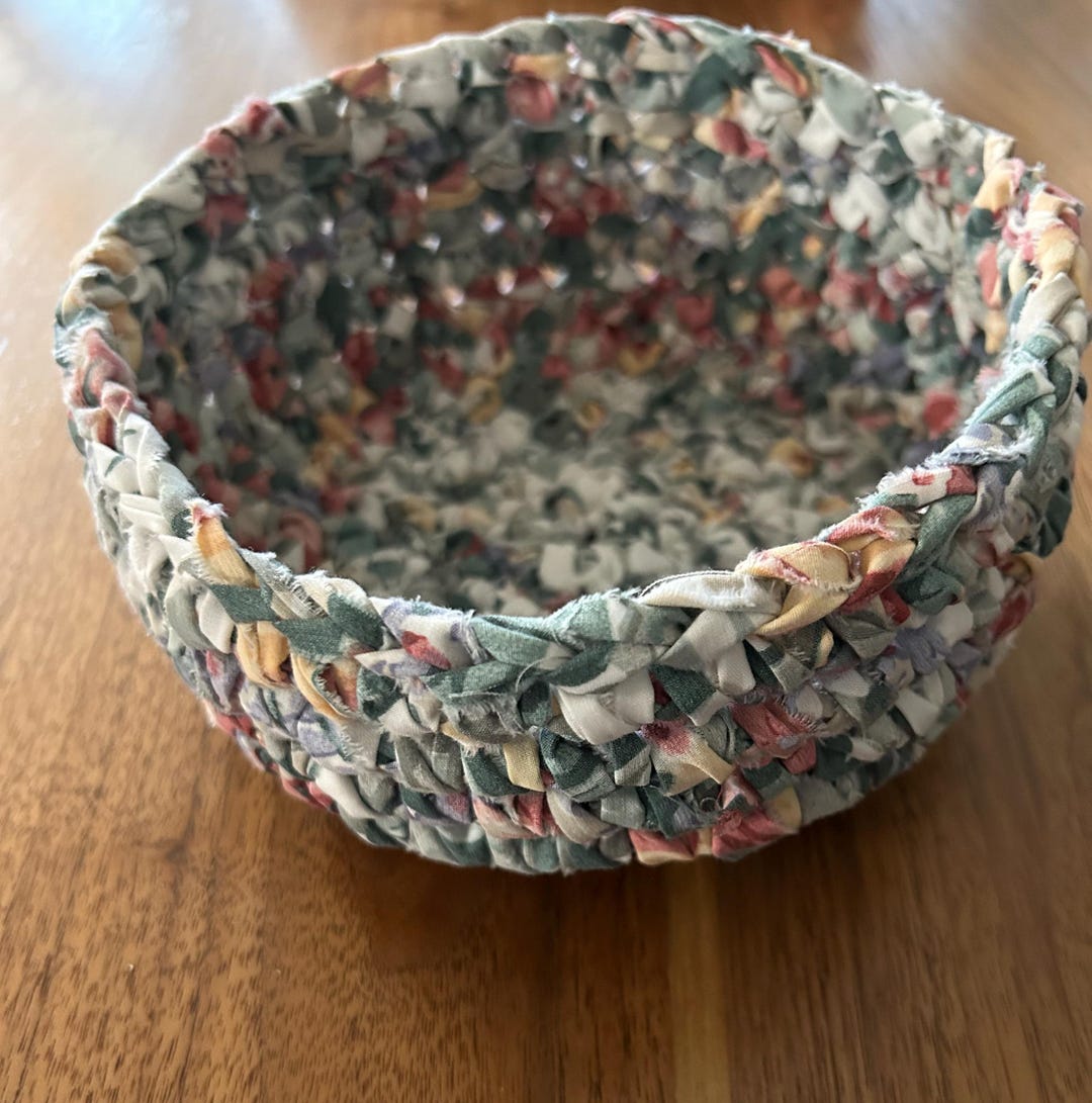 Crochet Rag Rug Bowl 7 Inches Pastels - Etsy