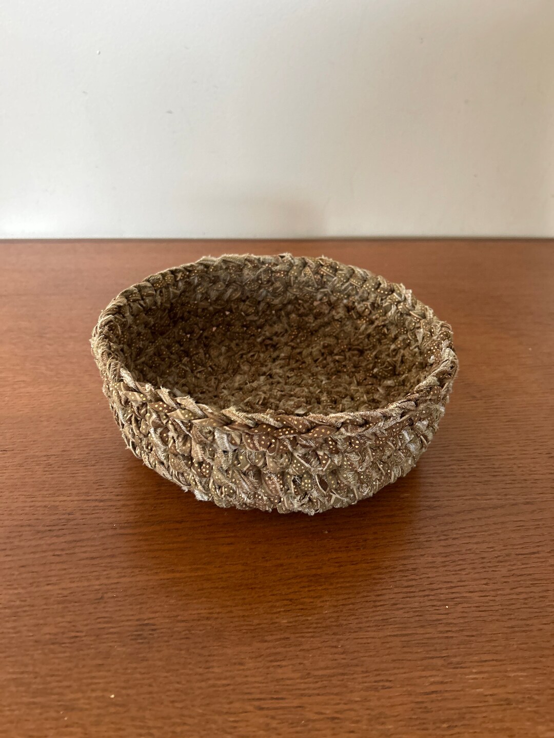 Crochet Rag Rug Bowl 8 Inches Olive Green and Gold - Etsy