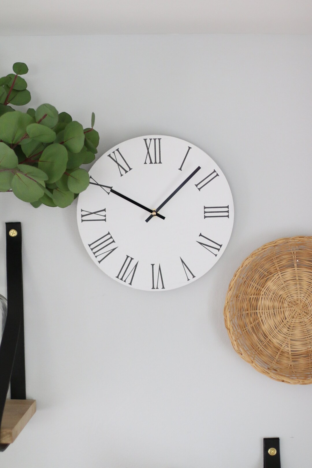 Small Wall Clock - Tiny Home Decor - Modern Style Living - Modern ...
