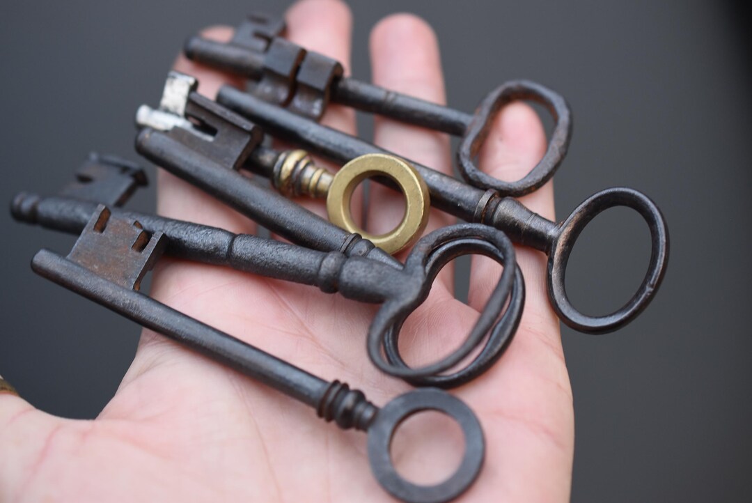 Lot of 6 Antique French Keys ,door,lock ,made 19th Century - Etsy