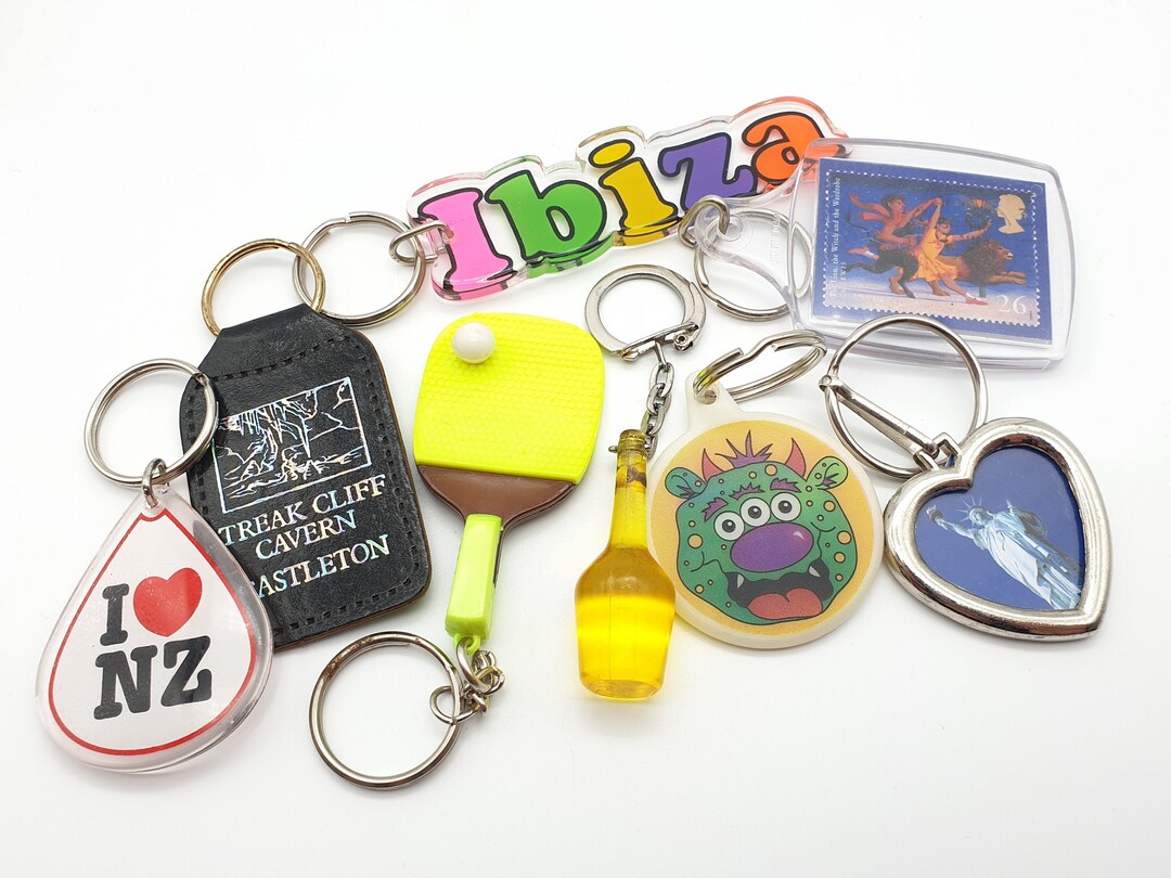 1990's Keychain Collection Genuine 90's Keyring Style 8 X Including ...