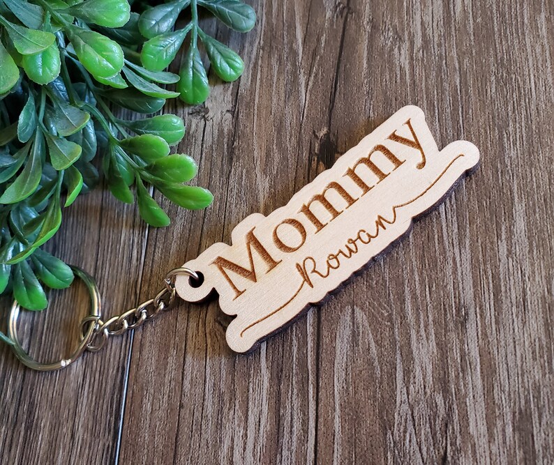 Custom Laser Engraved Mom Key Chain With Kids Names - Etsy
