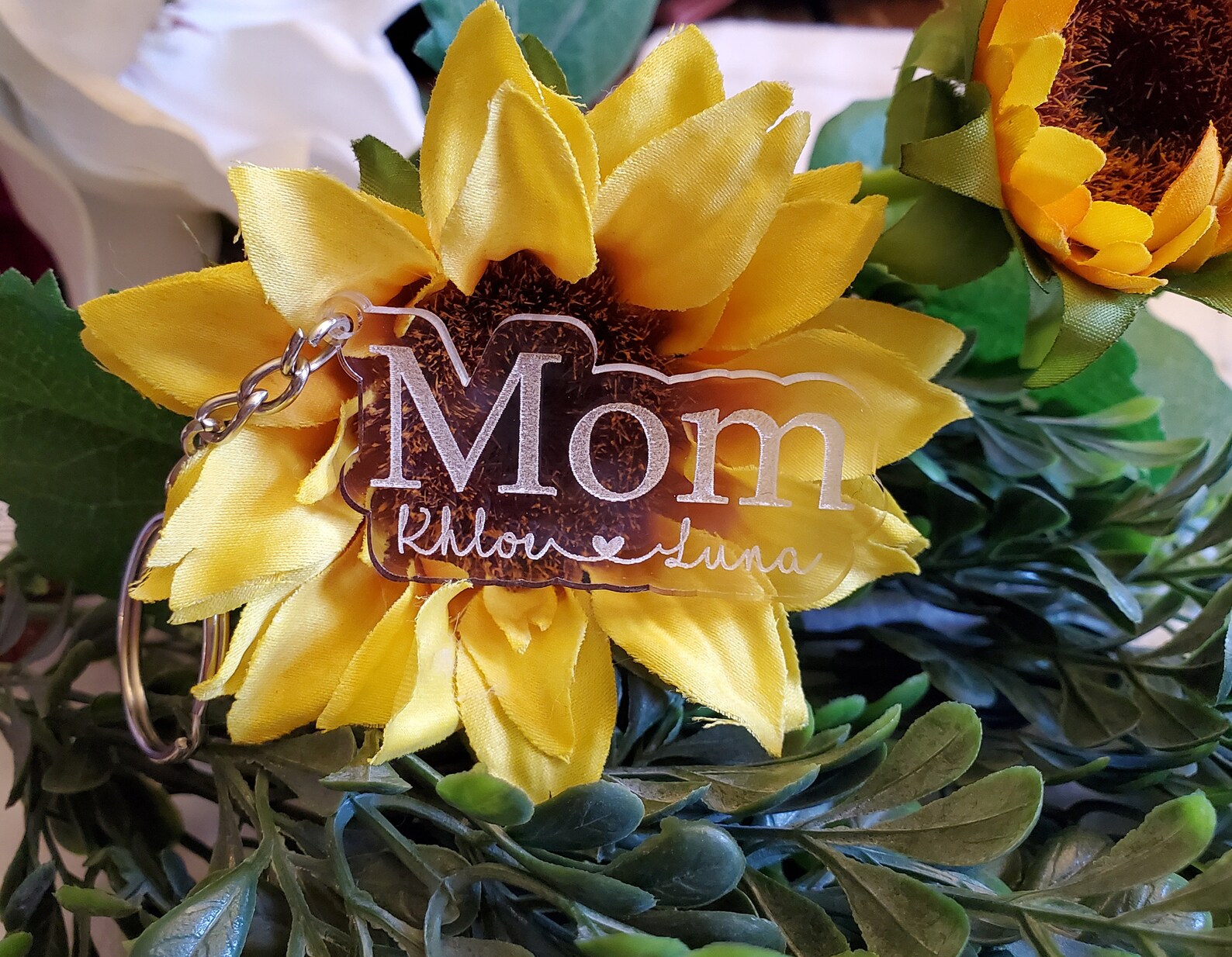 Custom Laser Engraved Mom Key Chain With Kids Names - Etsy