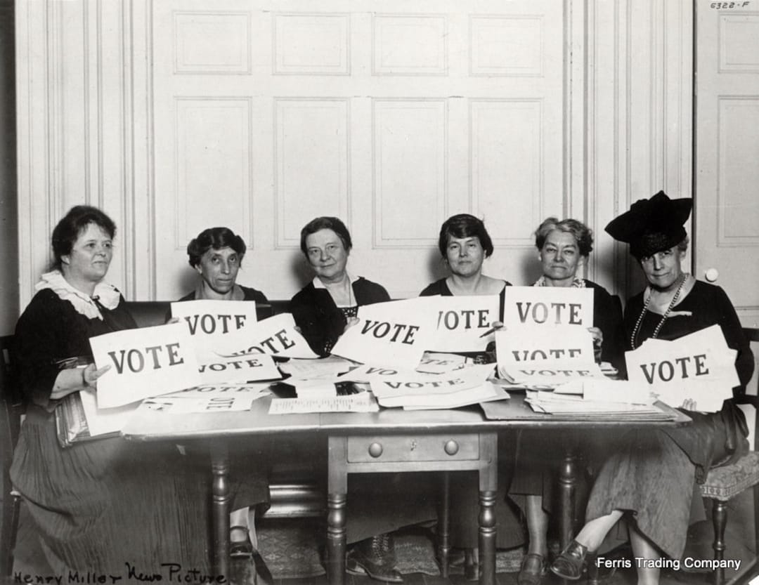 Women Vote - 1920 - Voting Rights- Suffrage - Photo - Civil Rights ...