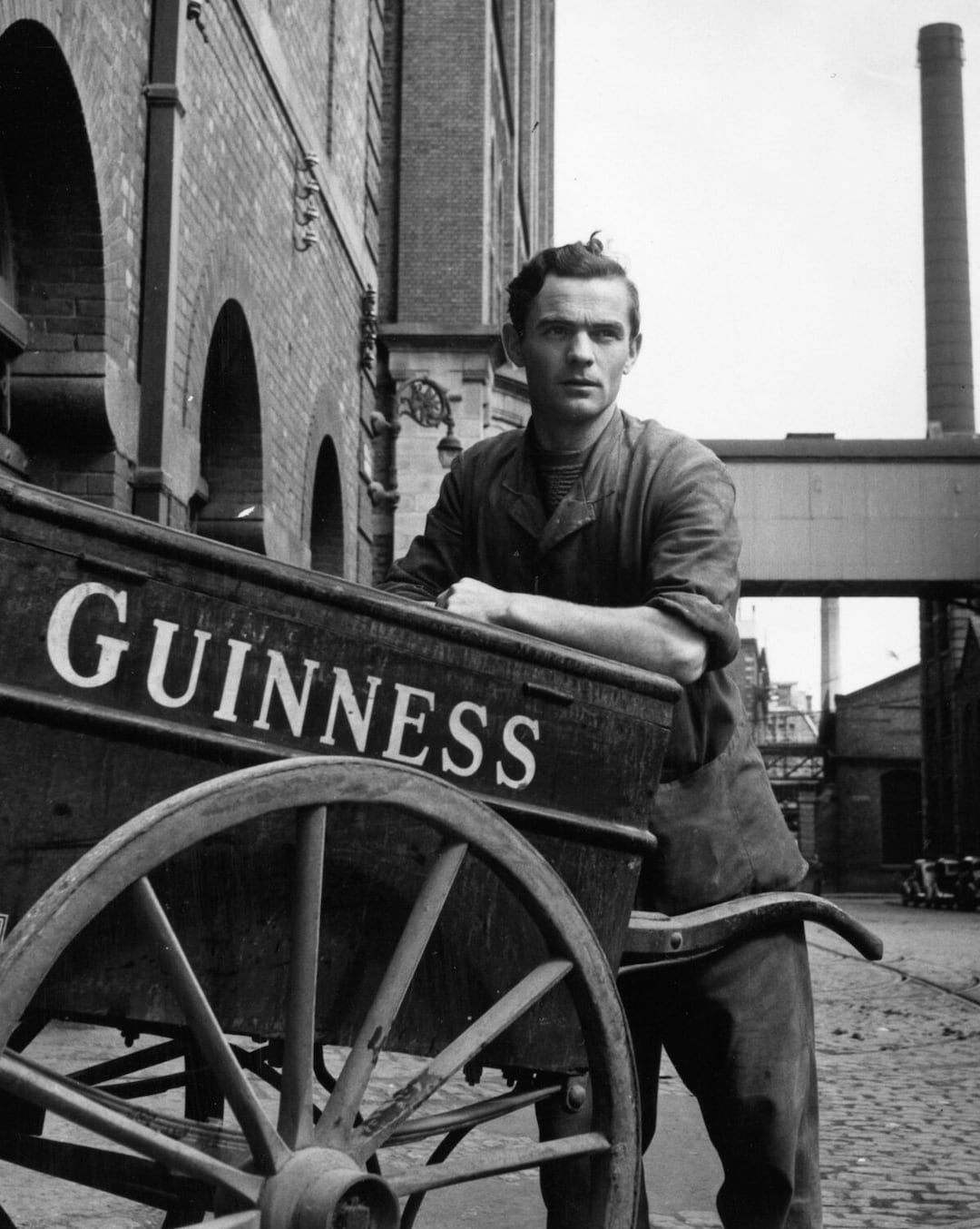 Vintage Guinness Beer Cart Photo: Speakeasy Bar Decor - Etsy