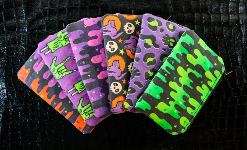 Halloween Goth Coin Purse Business Card Holder Purse | Etsy
