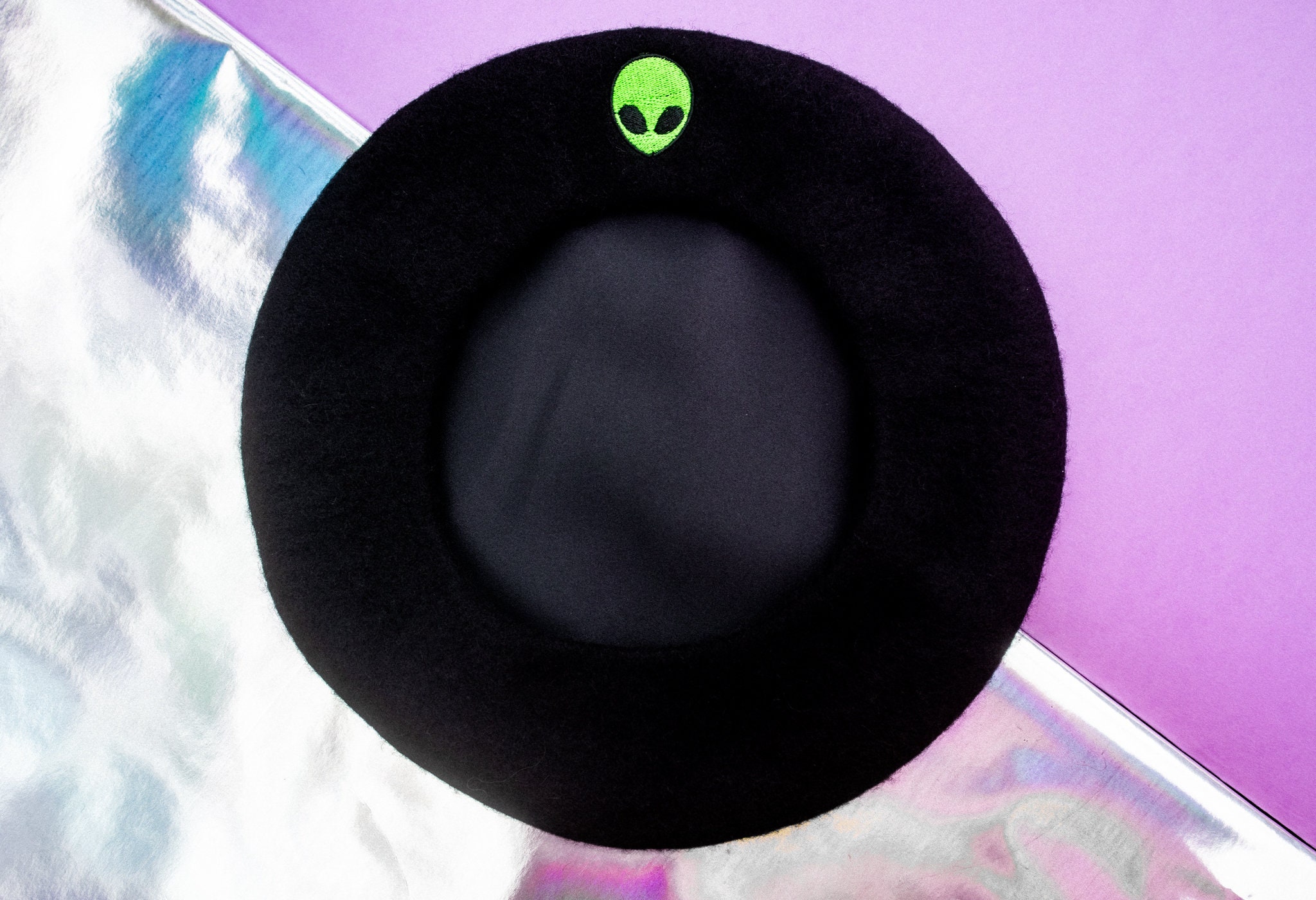 Green Alien Beret Goth Beret Kawaii Goth Embroidered Wool - Etsy