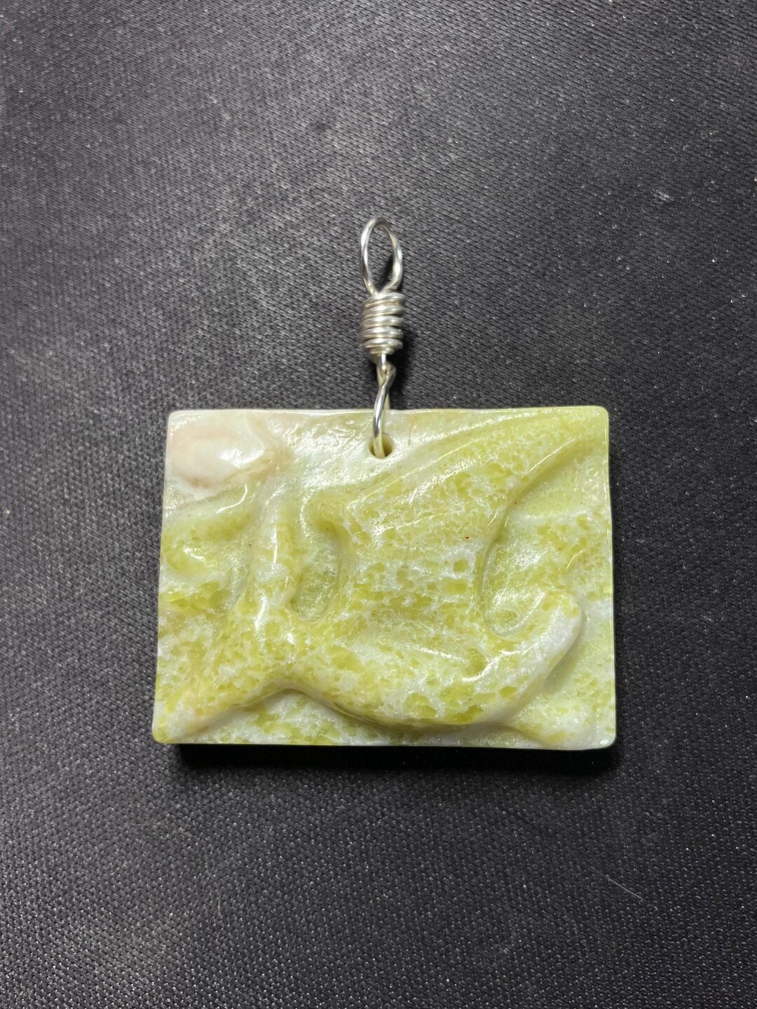 Pterosaur Pterodactyl Dinosaur Lemon Jade Pendant Stone Crystal Jewelry ...