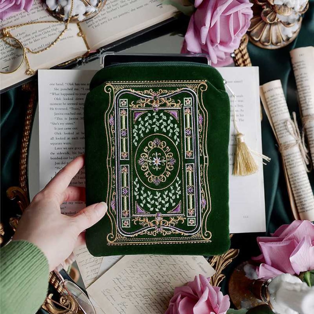 Literati Kindle & E-reader Sleeve - Green - Etsy
