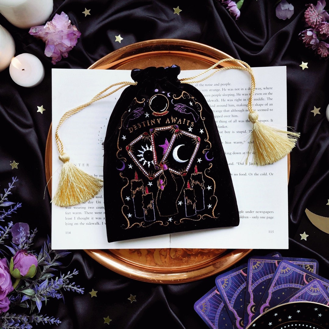 Destiny Awaits Tarot Deck Pouch - Etsy