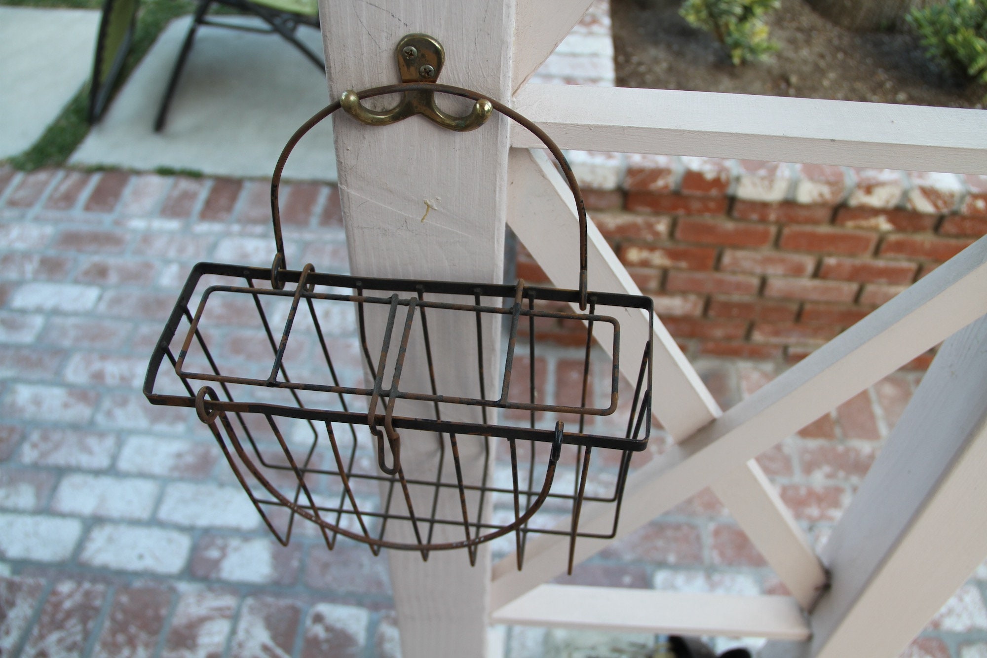 Vintage Metal Mailbox/letter Holder - Etsy