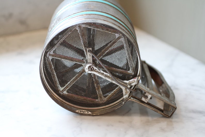 1930's Foley Sift-chine Triple Screen Flour Sifter - Etsy