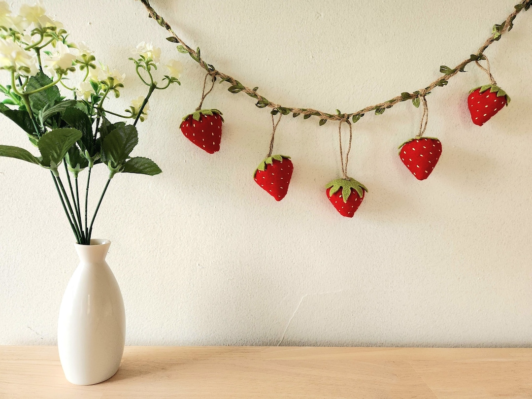 Strawberry Garland - Plush Strawberry Decor - Strawberry Ornament ...