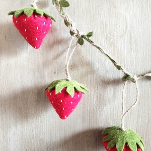 Strawberry Garland - Plush Strawberry Decor - Strawberry Ornament ...