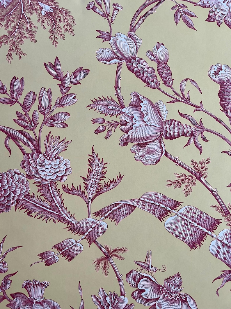 Toile Wallpaper Brunschwig & Fils "shell Toile" Red on Golden Yellow ...