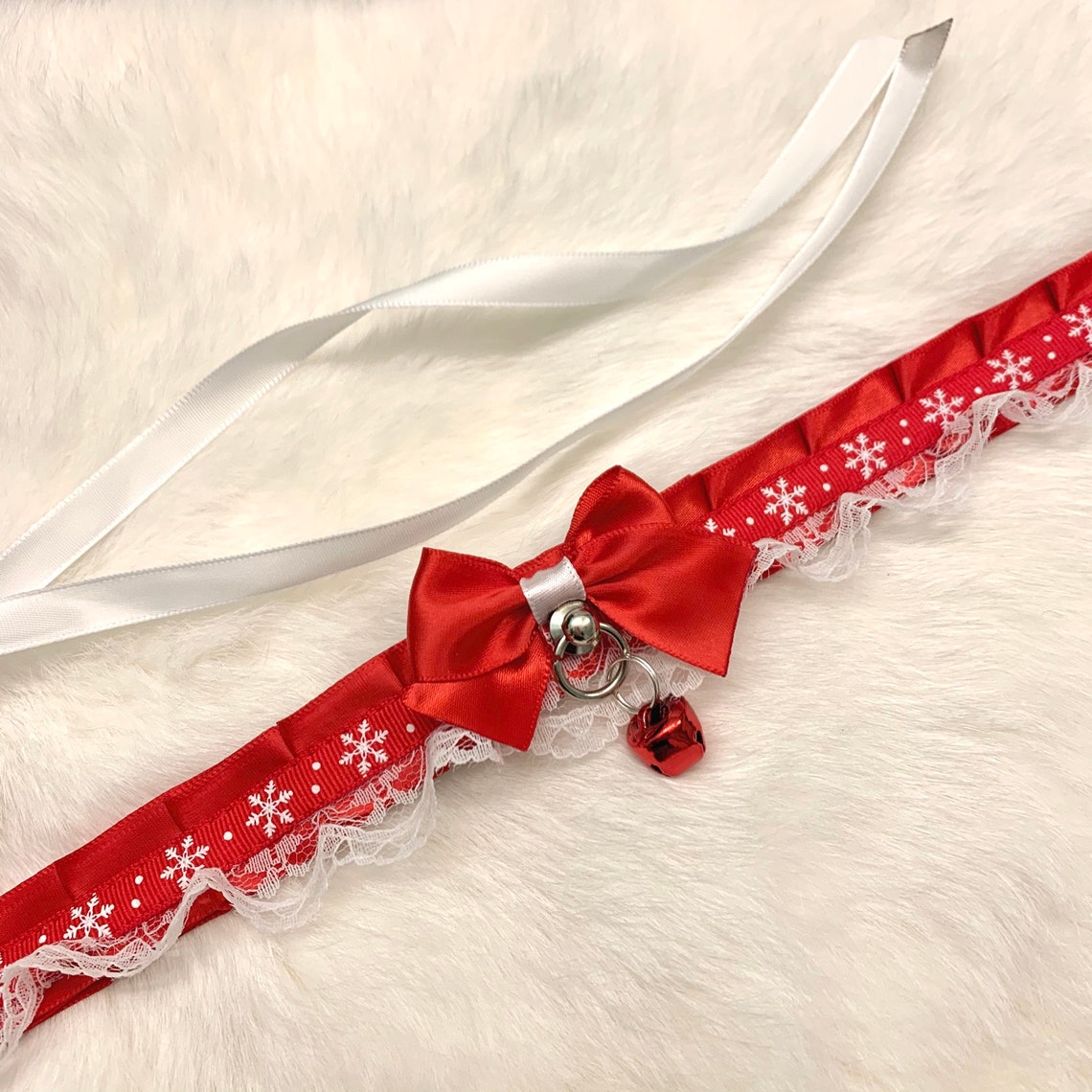 Red and White Lace Snowflake Collar Christmas Kittenplay - Etsy
