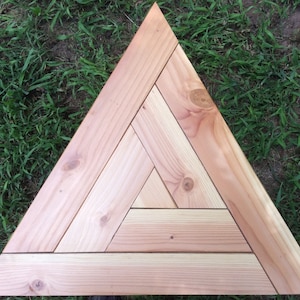 Outdoor Side Table, Spiral Triangular Top, Outdoor Furniture, 2x4 ...