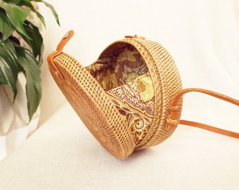 Round Rattan Bag, Wicker Woven Circle Purse - Etsy