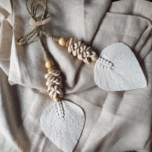 Curtain Tie Backs. Shell & Macrame Curtain Hold Backs for Beach Homes ...