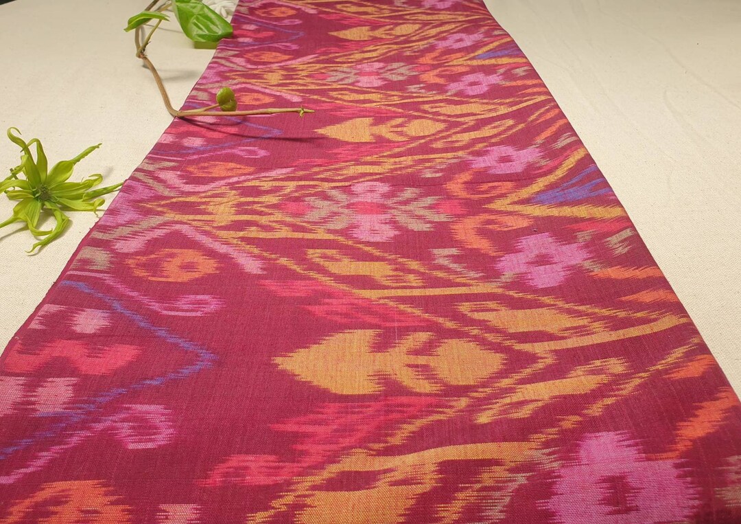 Sarong Batik Pattern Pareo, Muslin, Cotton Wrap. Traditional Indonesian ...