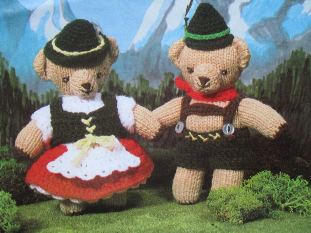 Teddy Bear Costumes, Picnic Pattern, Sirdar 126, Crochet Teddy, Teddy ...