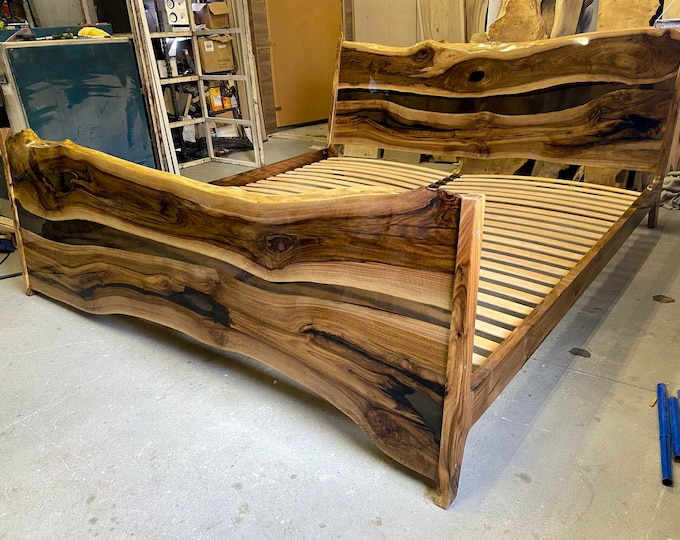 Live Edge Bed - Etsy