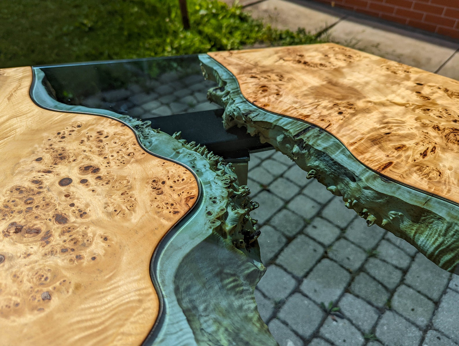 Available Hexagon Live Edge River Table refracta - Etsy
