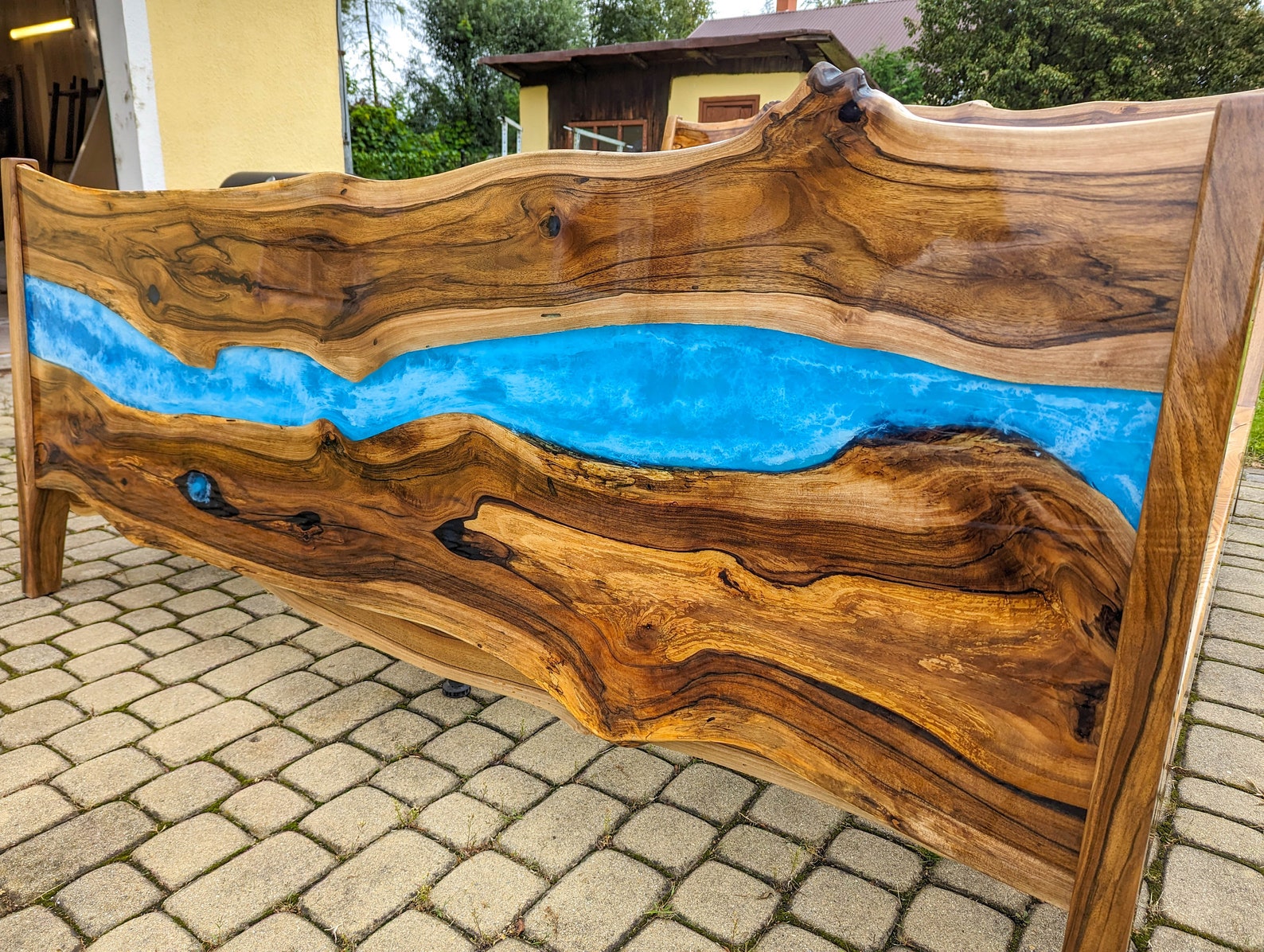 Live Edge Blue Ocean River Epoxy Walnut Bed, King Size - Etsy