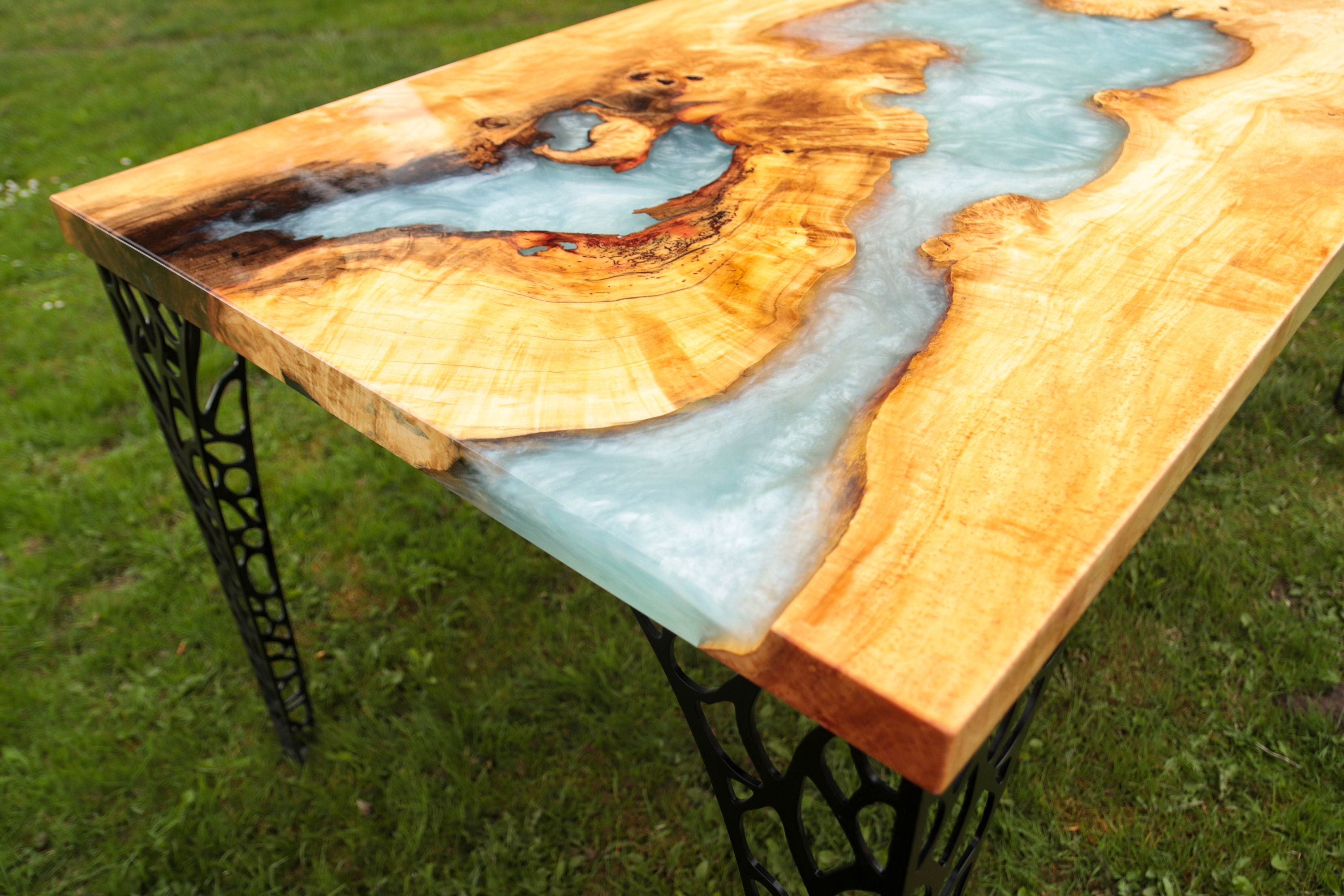 White Pearl Maple Wood Epoxy River Table - Etsy