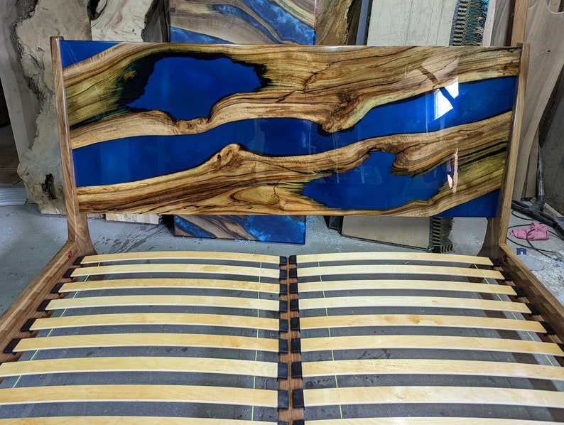 Blue River Epoxy Walnut Bad King Size - Etsy