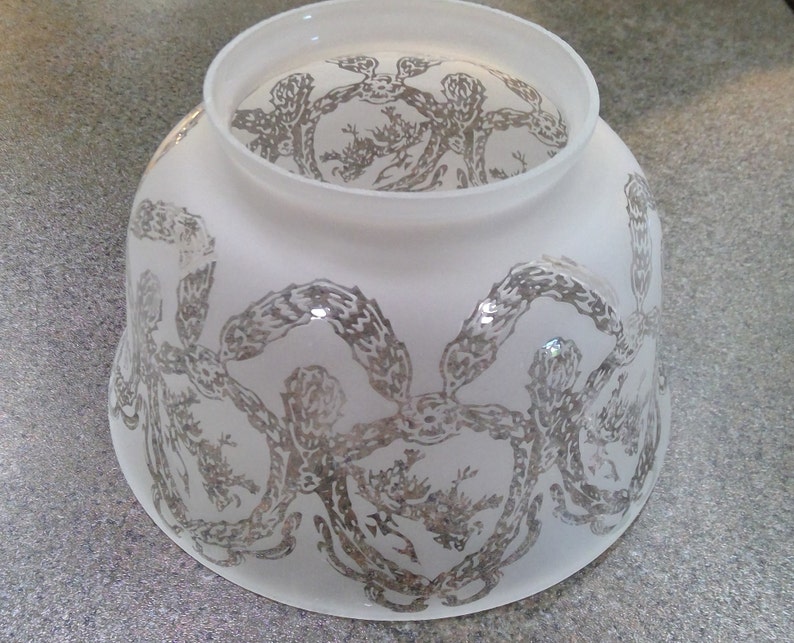 Gas Shade Etched Standing Lion Pattern 4" Fitter Shade Lamp Fixture ...