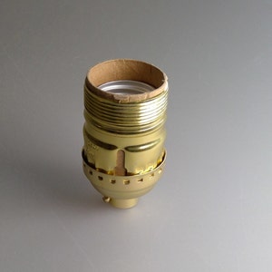 Short Lamp Socket Uno Threaded Keyless Light Socket With UNO Threads W ...