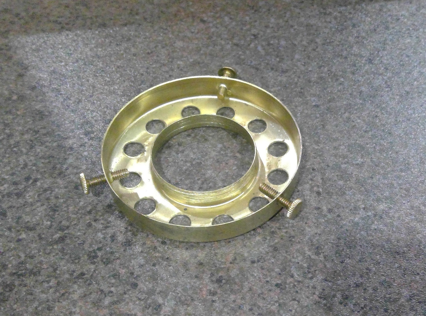 Brass Screw on 2 1/4" Shade Holder for Lamp Shade Uno Unfinished - Etsy