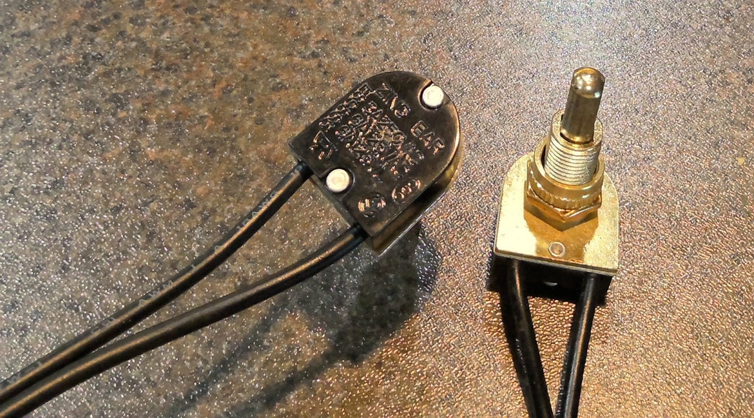 Push on off Toggle Switch Chrome or Brass Finish Switch Appliance ...