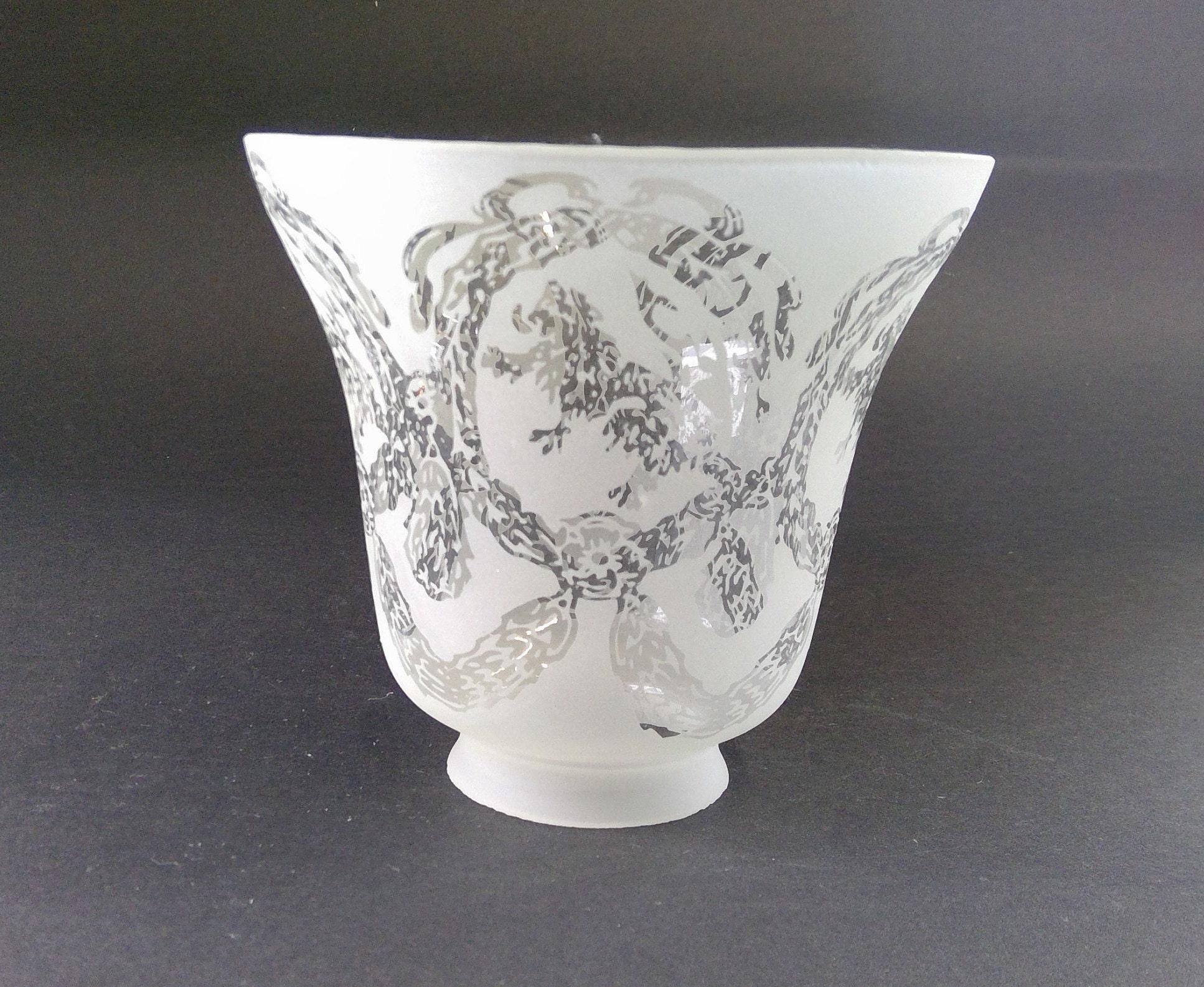 Standing Lion Acid Etched Design Fan, Lamp Fixture Shade 2 1/4" Fitter ...