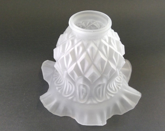 Antique Ruffled Edge Light Globe / Antique Lamp Shade/ Flower Pattern ...