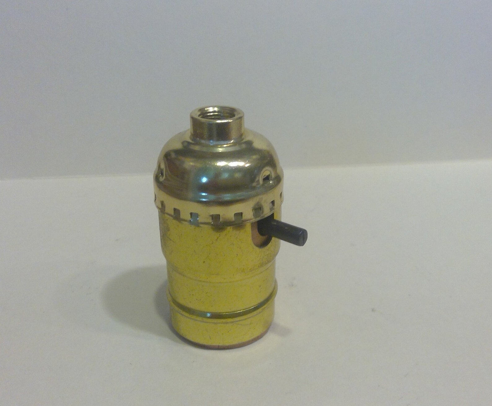 Push Through ON OFF Medium Base Bulb Lamp Socket in Gilt - Etsy
