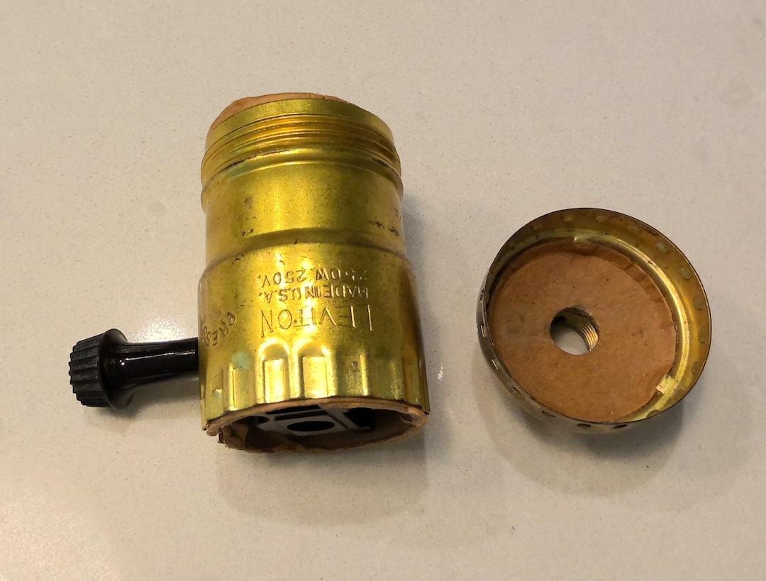 Vintage Leviton Lamp Socket Uno Threaded Light Socket With UNO Threads ...