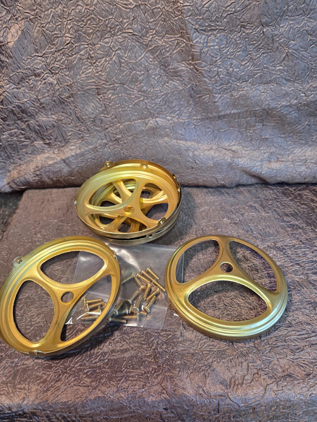 Bag of 6 - 4" Fitter Stamped Brass Gas Shade Lamp Shade Holder Solid ...