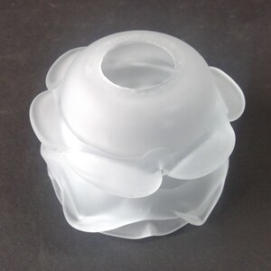 Flower Shade European Size 28mm Fitter Fixture, Shade Lamp Statue Globe ...