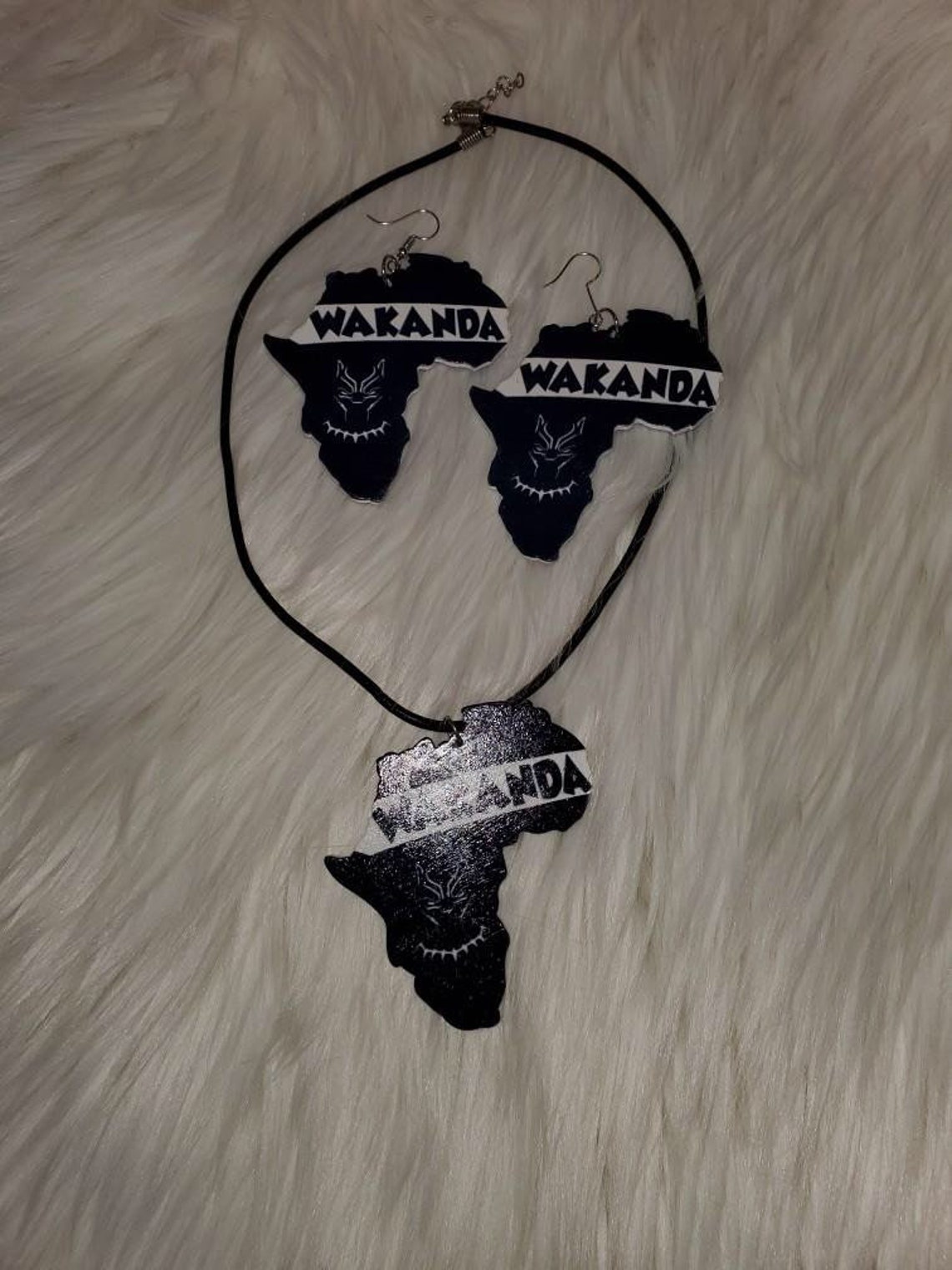 Black Panther Wakanda Forever Necklace and Earring Bundle - Etsy