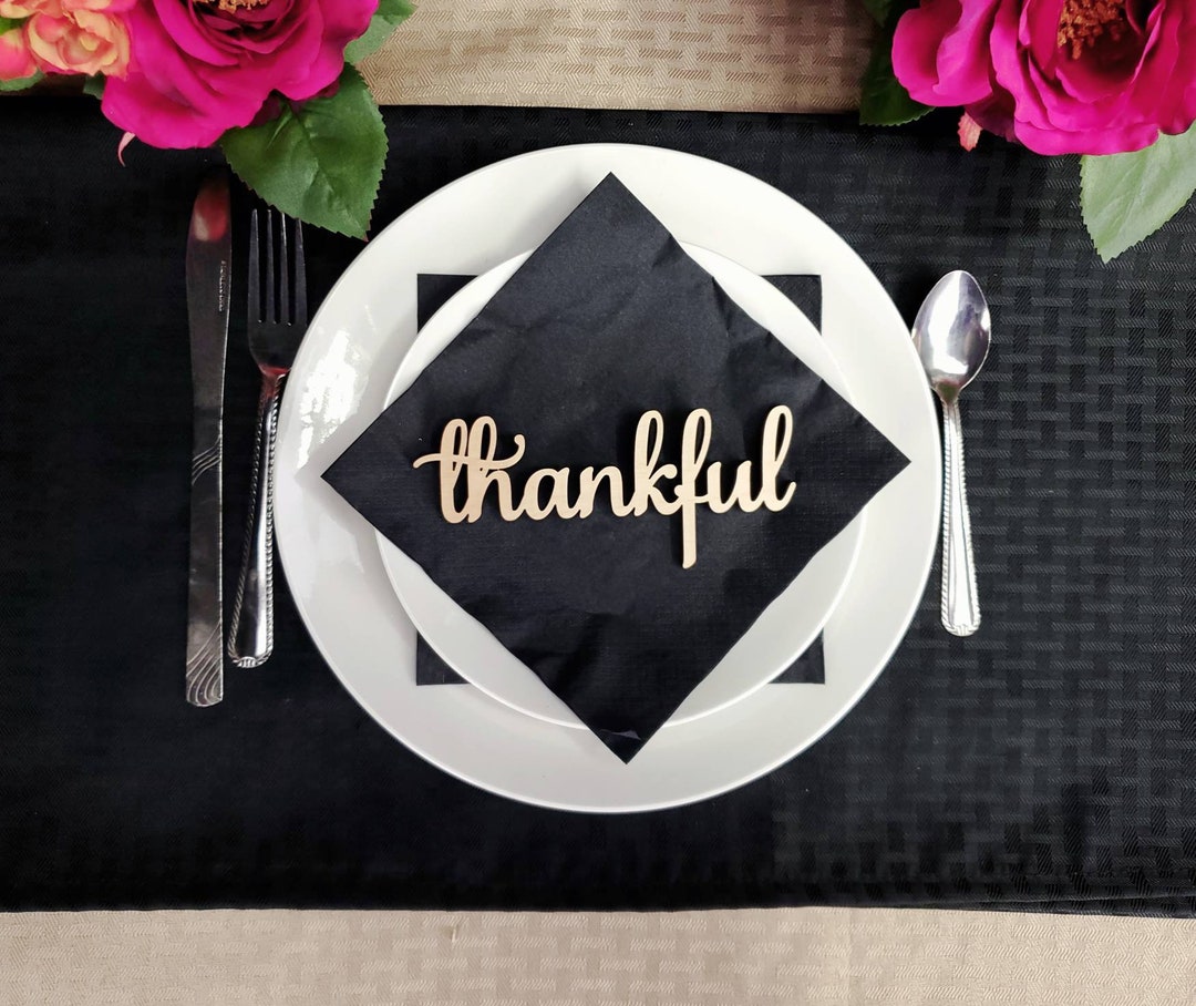 Thankful Place Cards, Thanksgiving Name Plates, Thankful Wooden Word ...