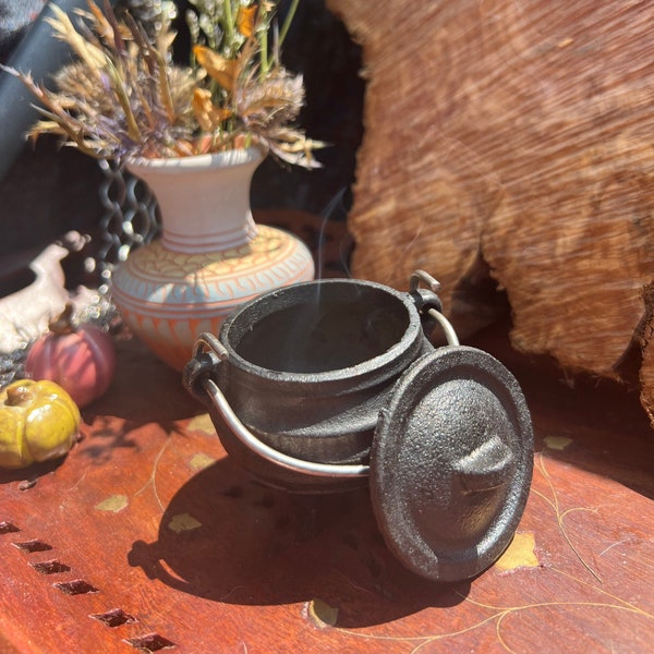 Cast Iron Cauldron - Etsy