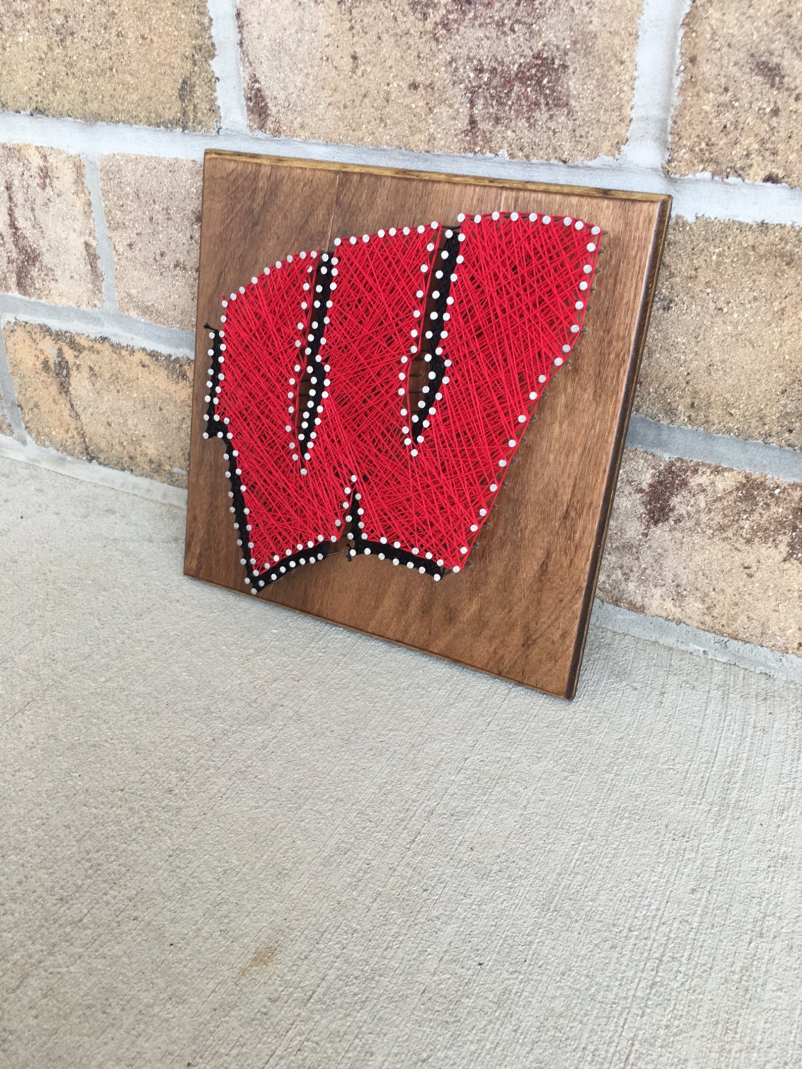 Custom Made to Order Wisconsin Badger String Art - Etsy