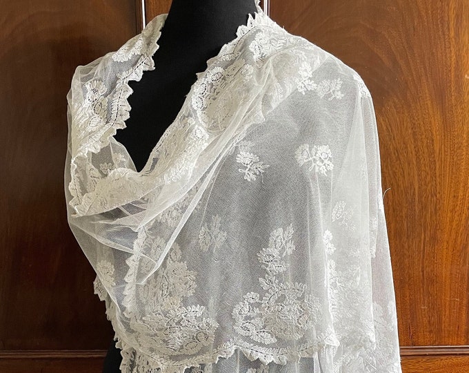 A Large Antique Needlerun Lace Stole in White - Some Damage. - Etsy