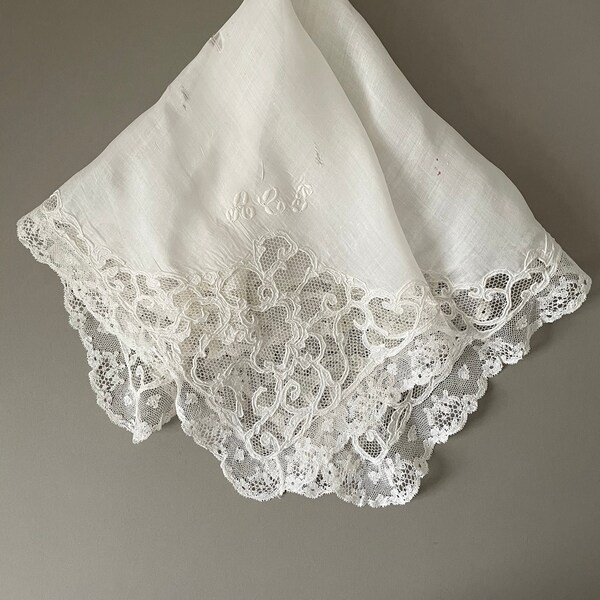 Antique Lace Handkerchief - Etsy