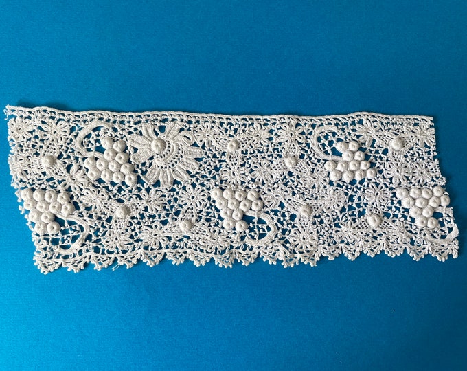 A Short Scrap of Antique Ornate Irish Crochet in White. - Etsy