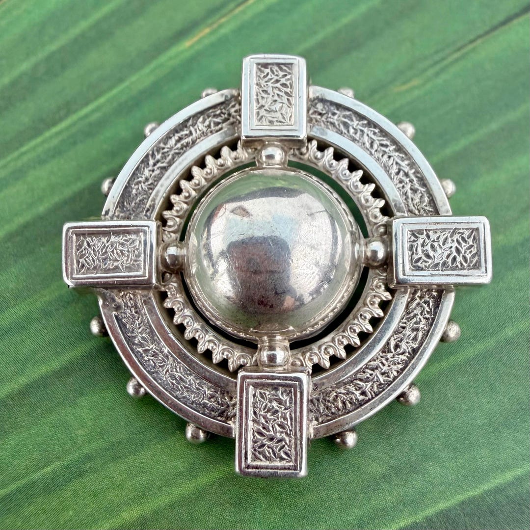 Antique Victorian Target Brooch (english Design, Early Aesthetic Period ...
