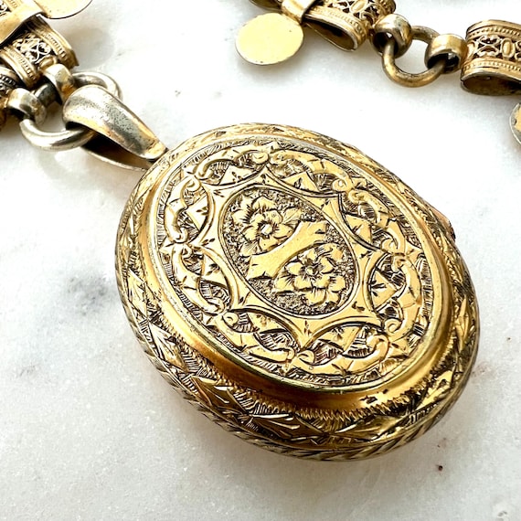 Antique Victorian Chased Locket with Bow Style Chain … - Gem